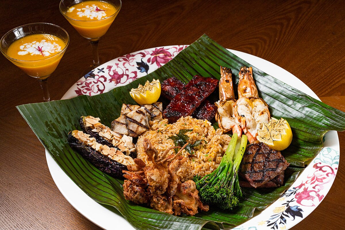 Kempinski Boodle Fight Feast – The Capitol Kempinski Hotel Singapore